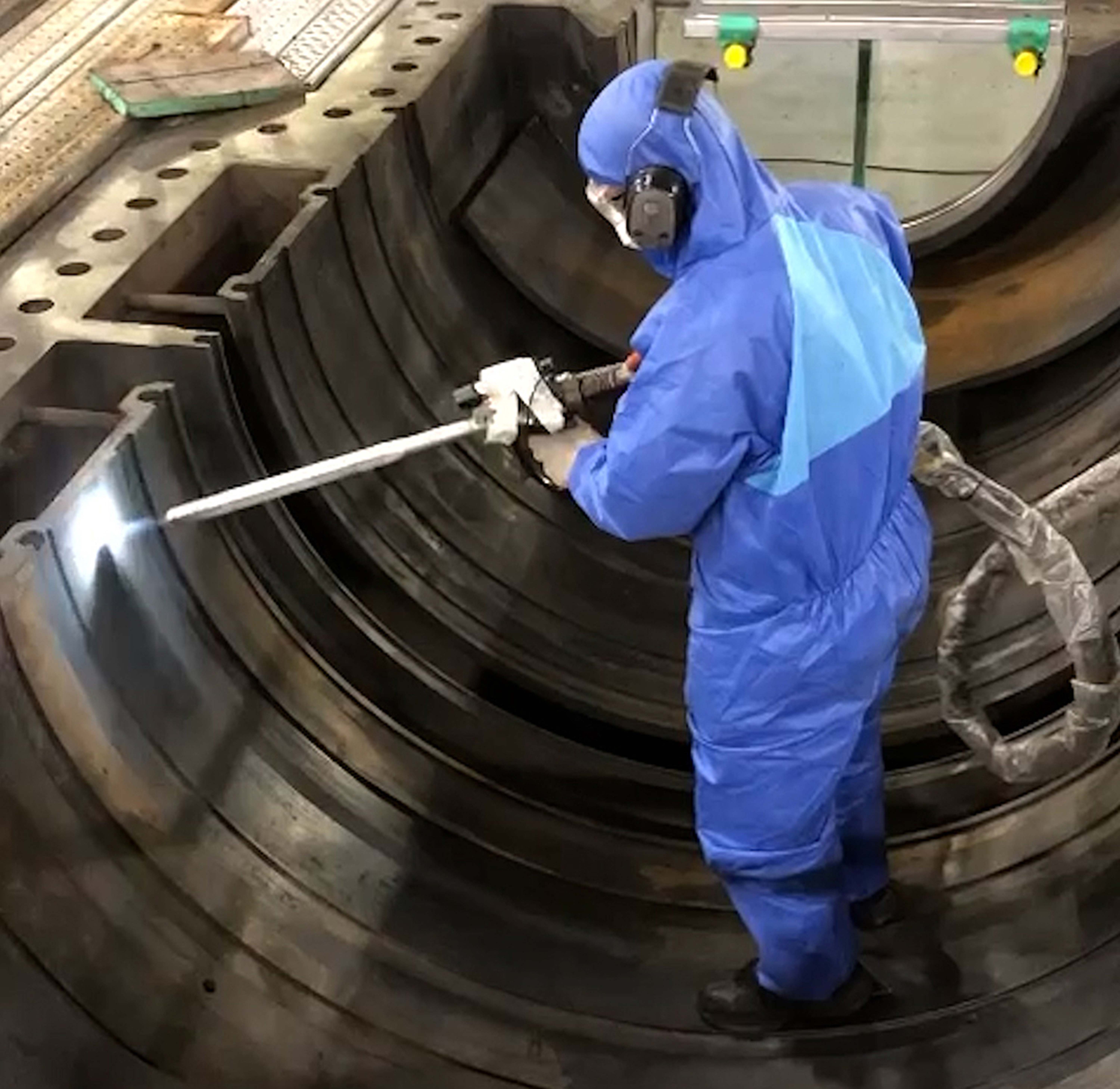 Dry Ice Blasting, Robotic Duct Cleaning, AHU Cleaning | AmpTec